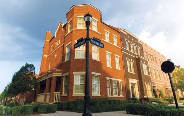 Faux Town Squares: Do 'Suburban Lifestyle Centers' Create an Authentic ...