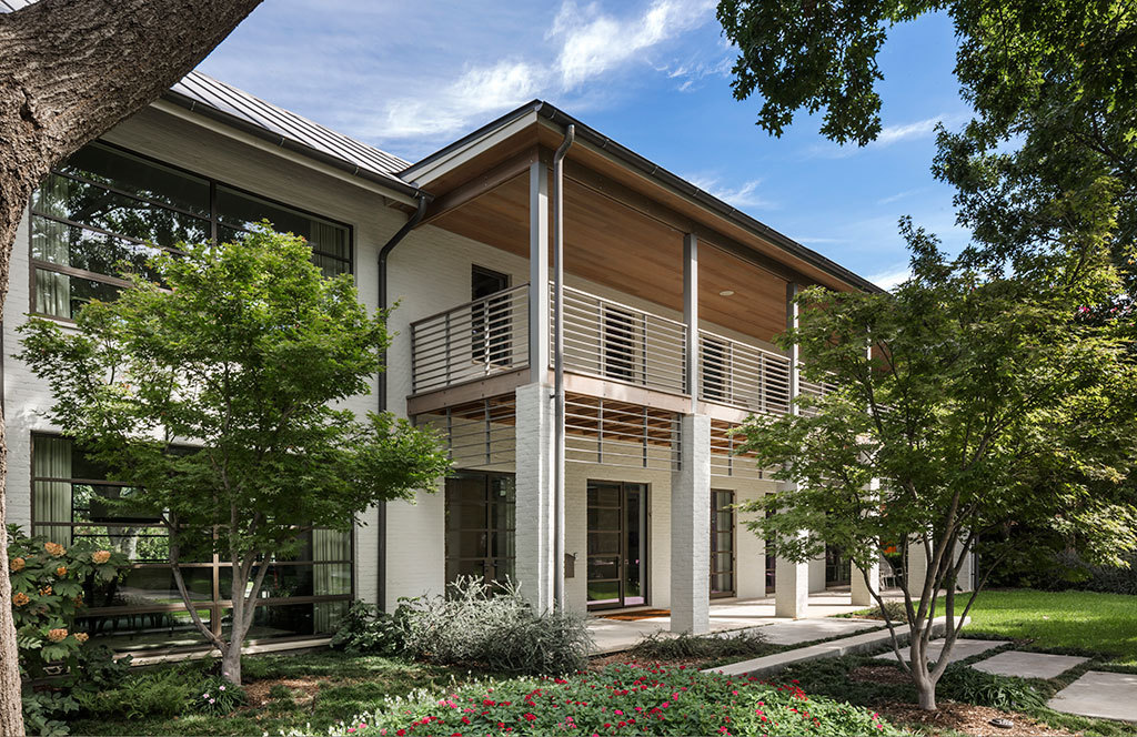 Glimpse the Dallas Architecture Forum's "Modern Living" Reception Homes ...