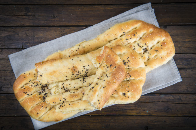 Al Baghdady Makes Phenomenal Iraqi Bread - D Magazine