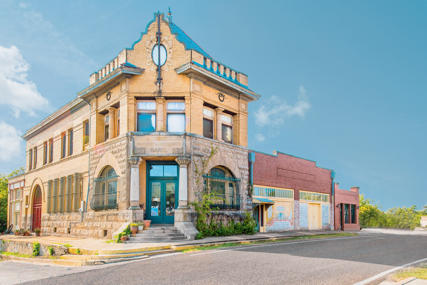 10 Great Day Trips to Small Towns Around Dallas - D Magazine