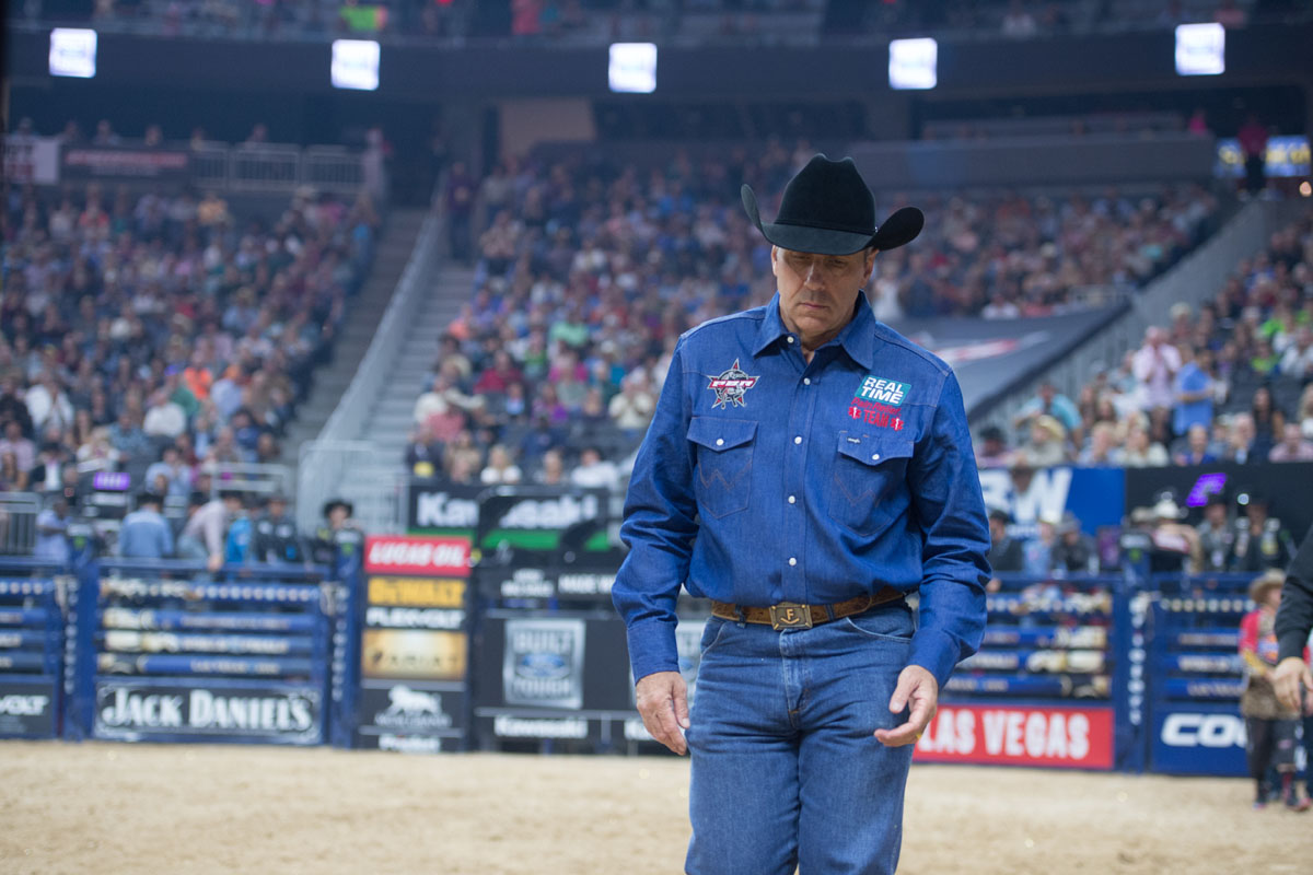 Dallasite is the Go-to Physician for Professional Bull Riders - D Magazine