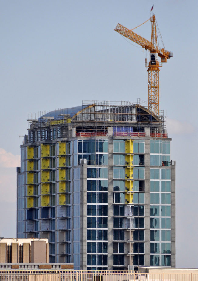 This Ugly Dallas High-Rise Sure Does Look Familiar