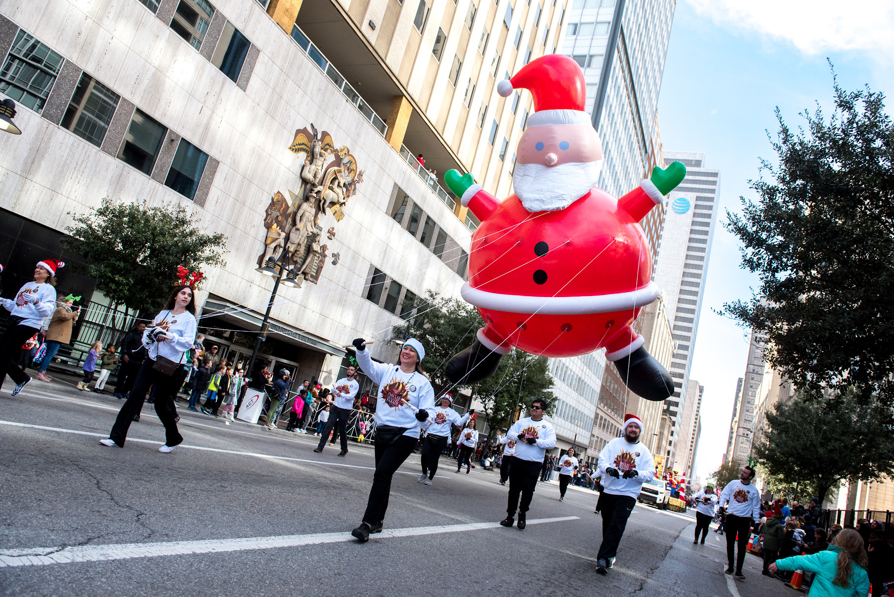 Five Things to Know Before You Attend the Dallas Holiday Parade - D ...