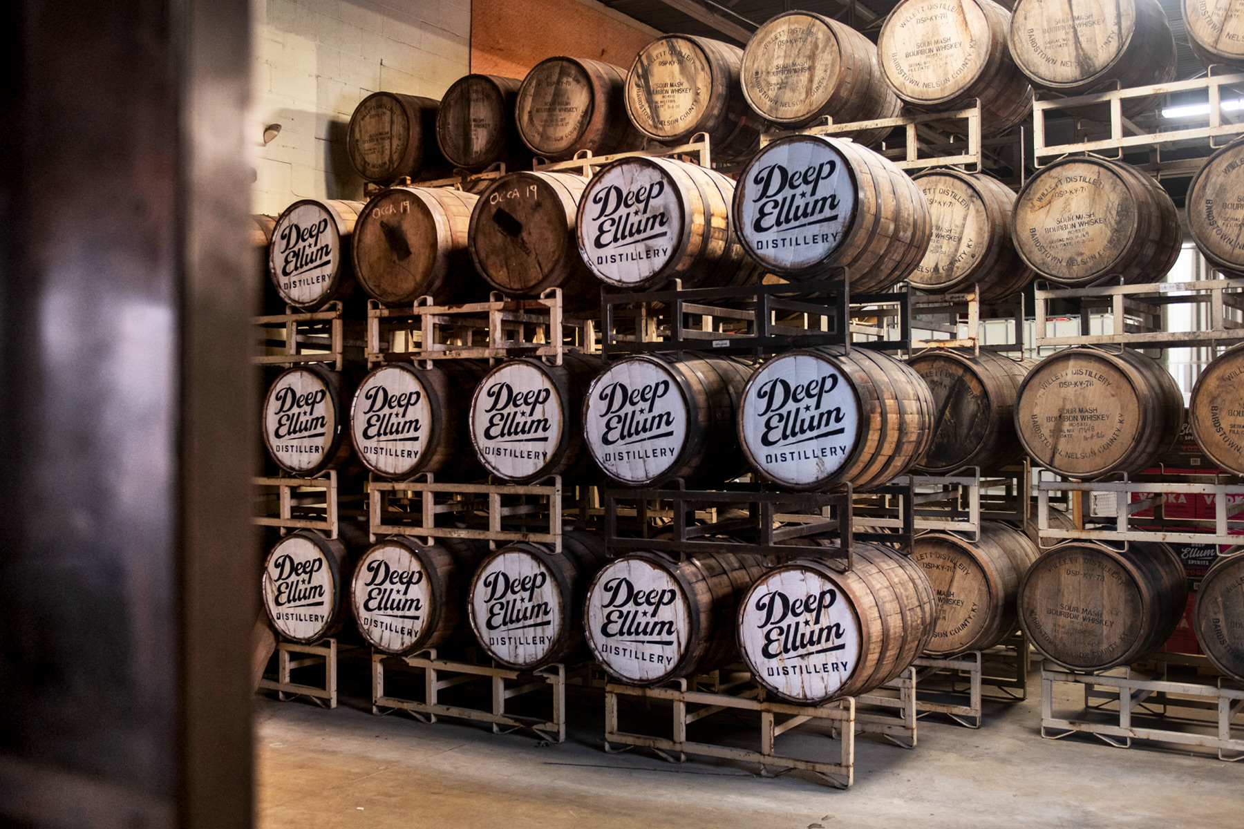 Where to Eat, Stay, and Drink Along the North Texas Distillery Trail ...