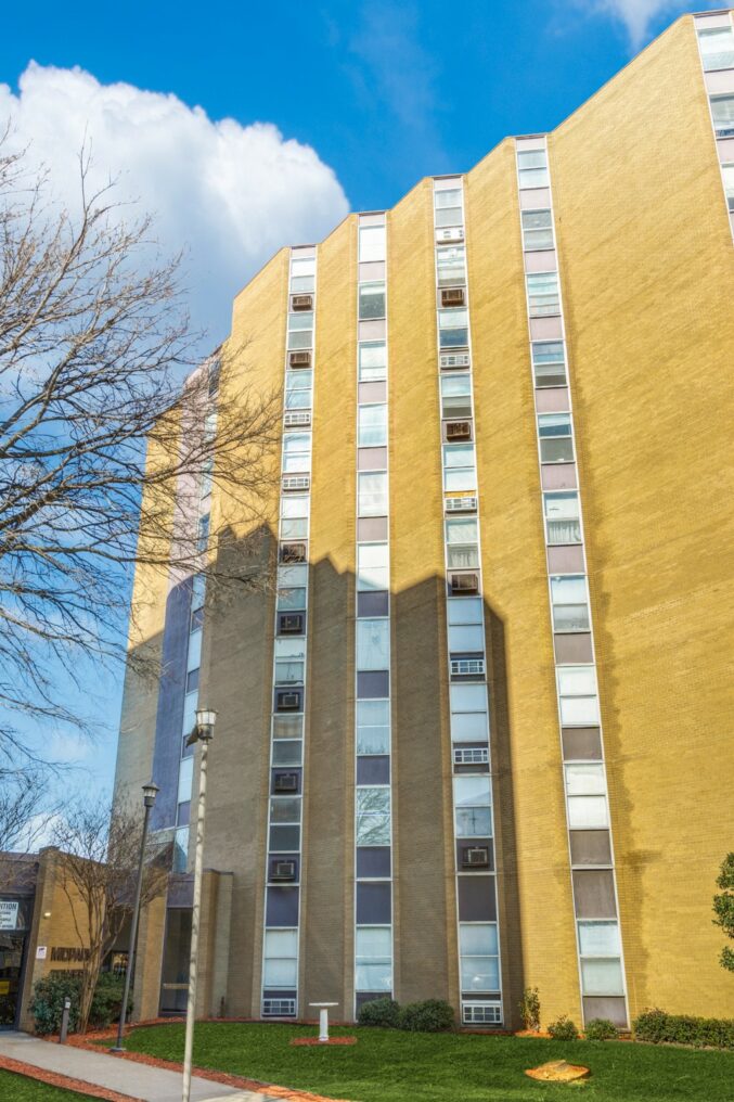 Chicago Battery Charger Maker Moves Headquarters to DFW - D Magazine