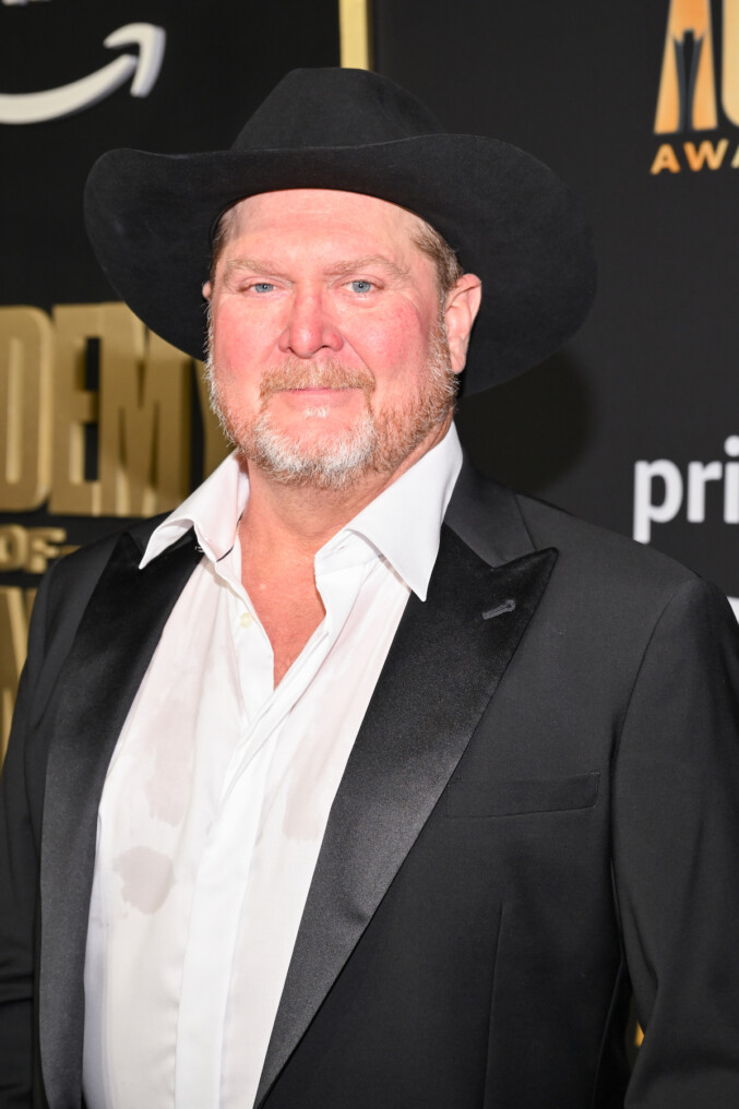 A Dispatch from the Texas Return of the Academy of Country Music Awards ...