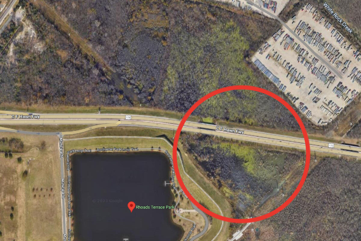 A Major Water Leak Has Created a Swamp in the Great Trinity Forest - D ...