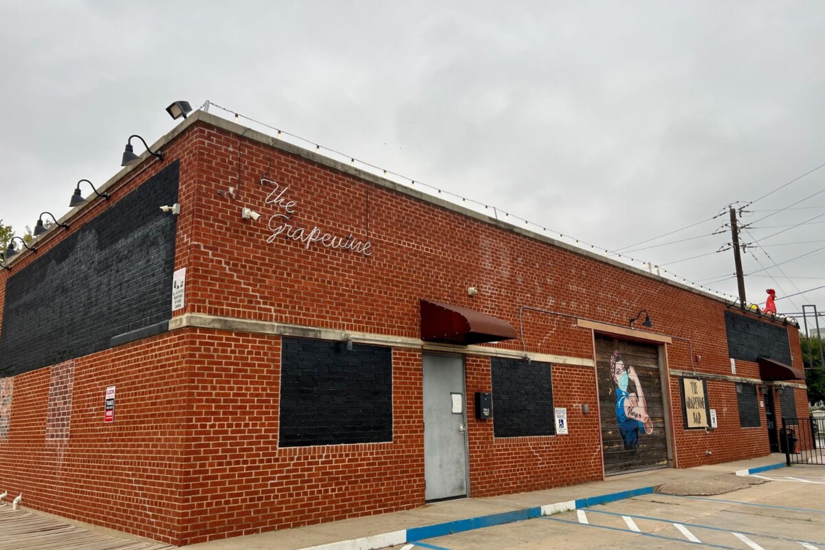 The Grapevine Bar Has Opened in Dallas' Medical District - D Magazine