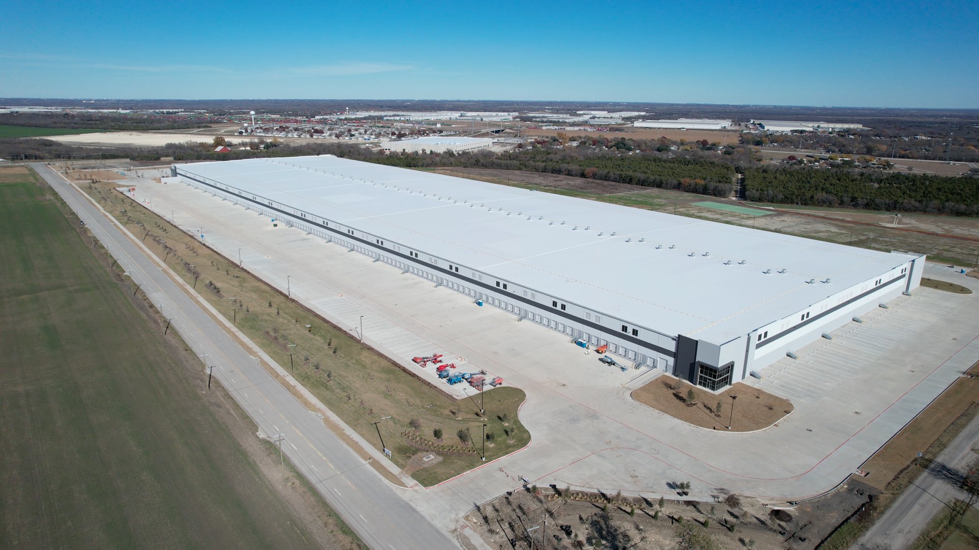 Global Solar Energy Provider Trina Solar Leases Huge DFW Industrial ...