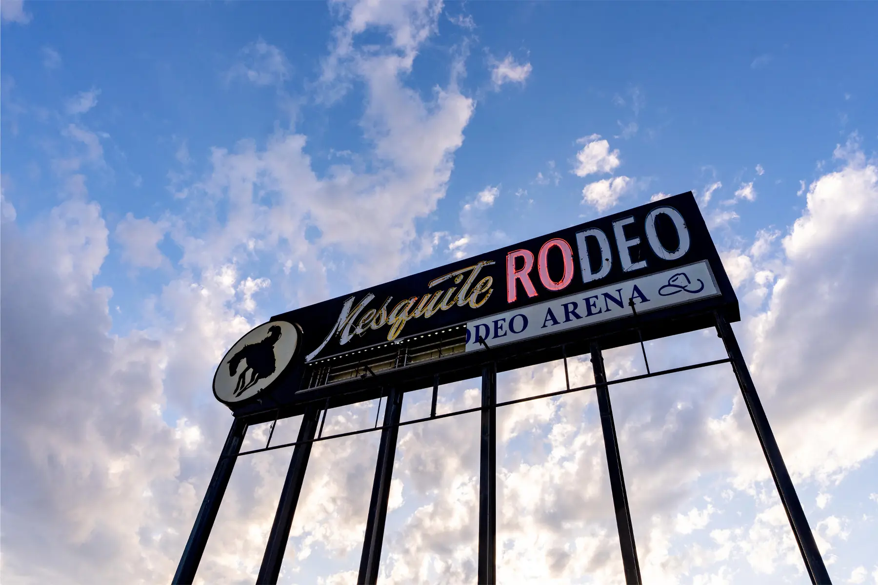 One Night at the Jaripeo Baile - D Magazine