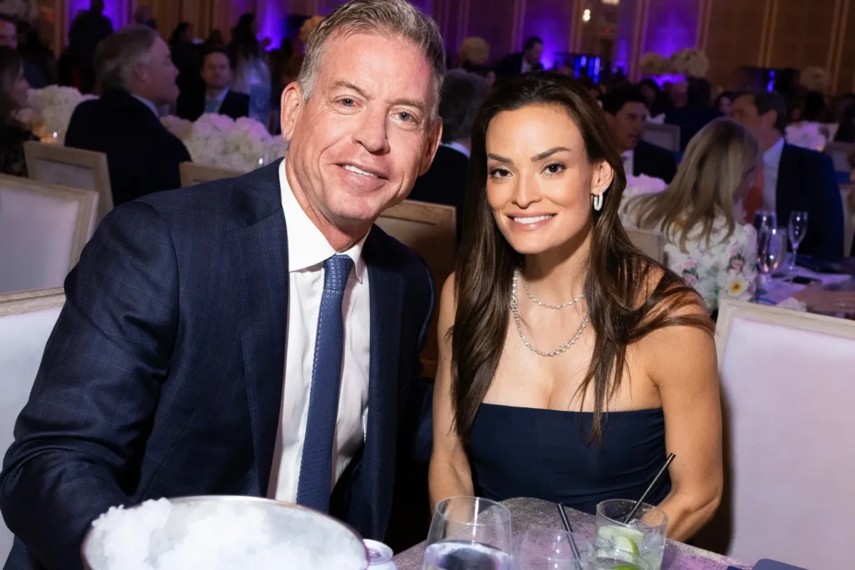 Troy Aikman Has a New Girlfriend: Marisa Howard - D Magazine