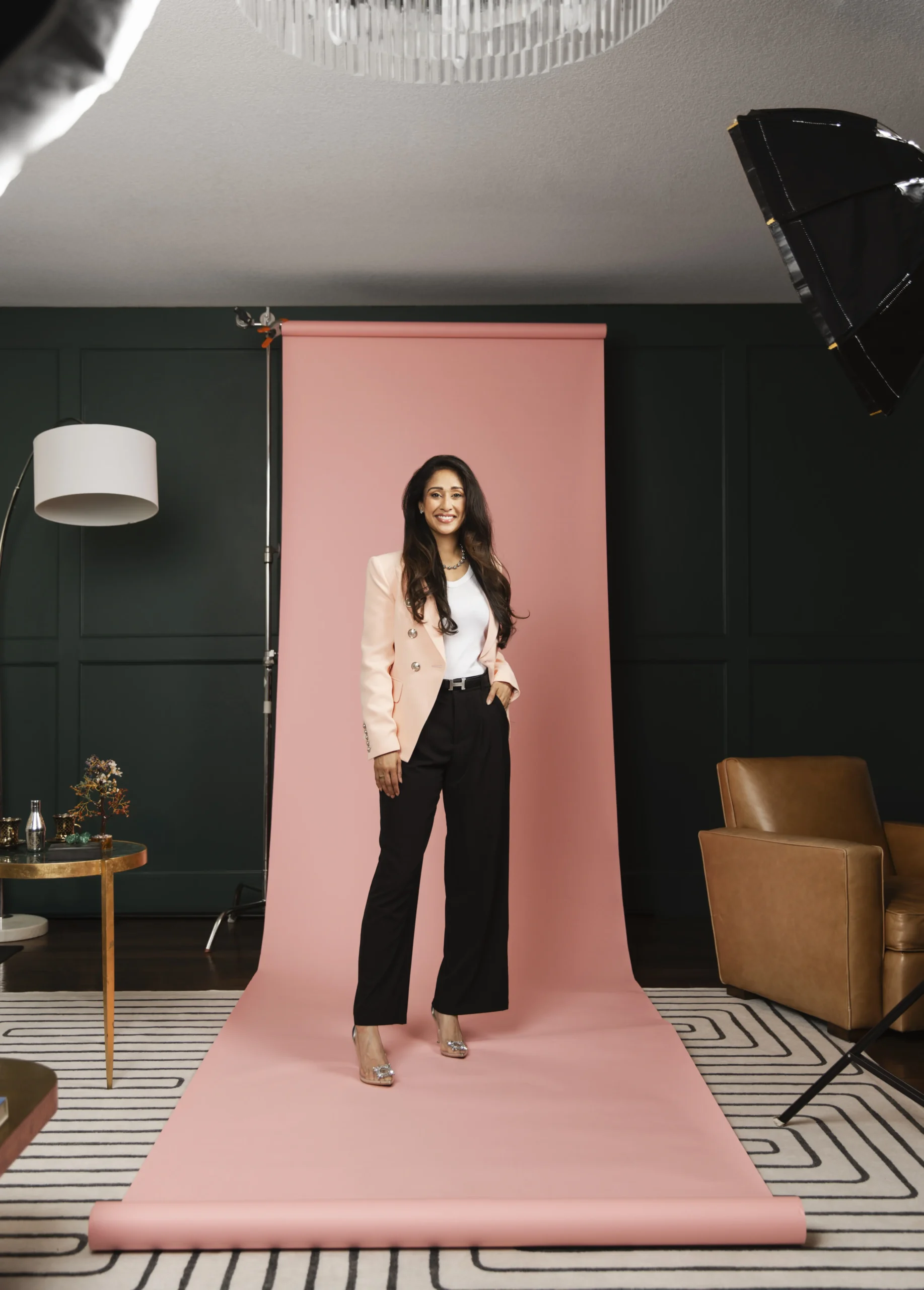 Art of Style: Health Tech CEO Priya Patel Opts for Modern Yet Timeless ...