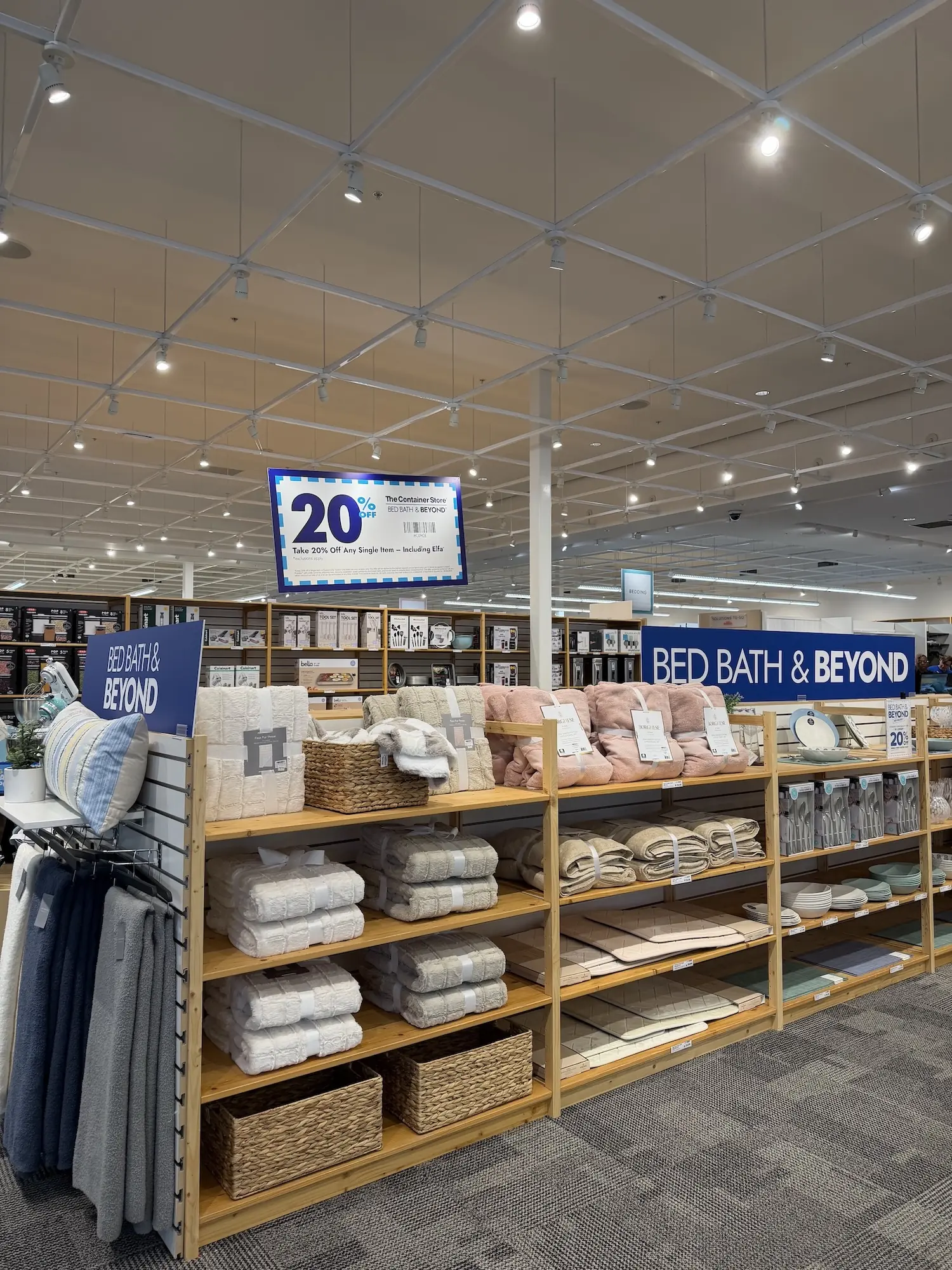 Inside the First-Ever Container Store + Bed Bath & Beyond in Fort Worth ...